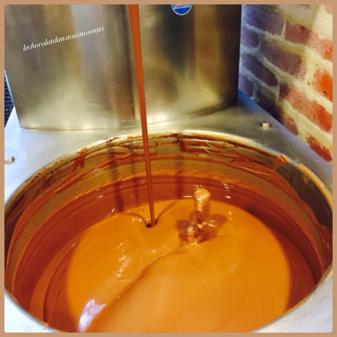 Les étapes de fabrication du chocolat, Manufacture DUCASSE, Paris – Le ...