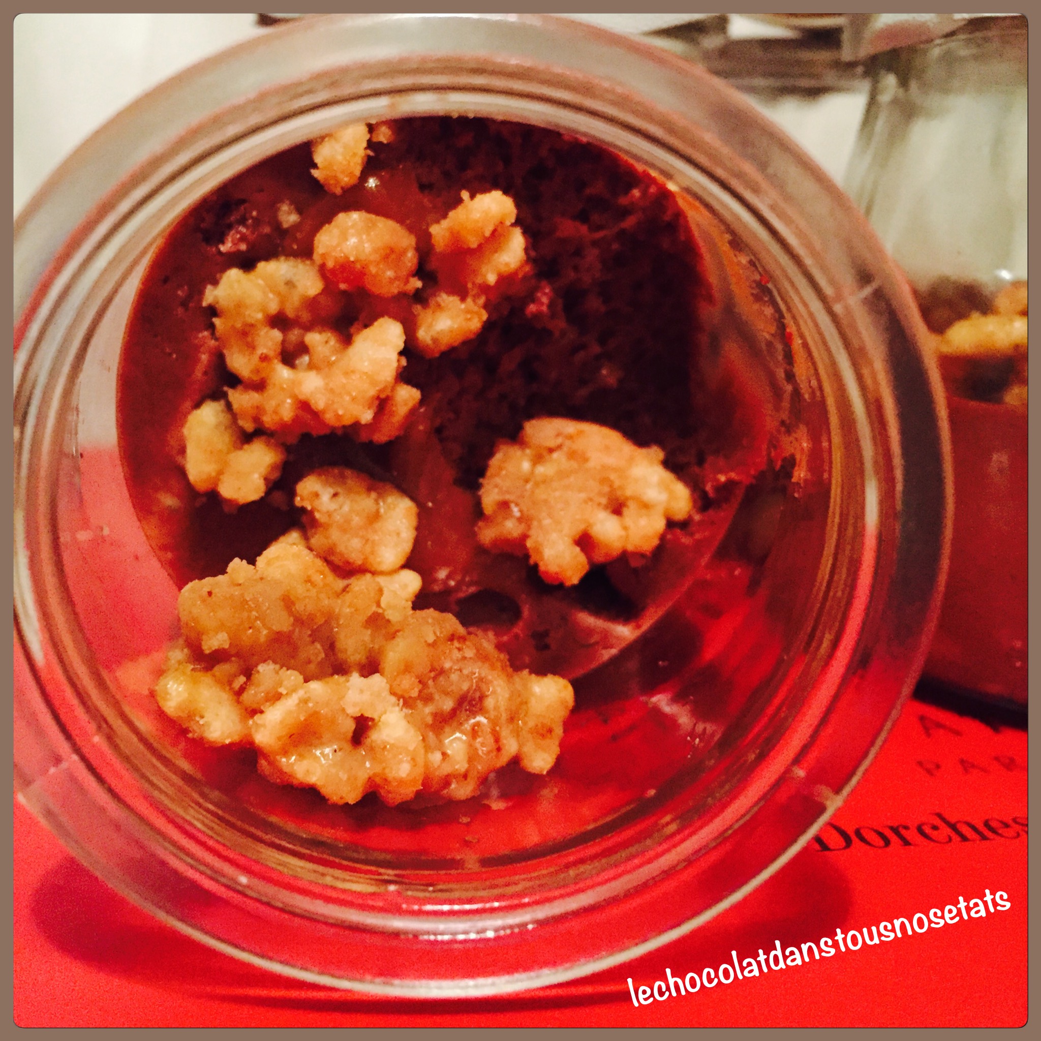 La mousse au chocolat maison et riz soufflé, Le Plaza Athénée ...