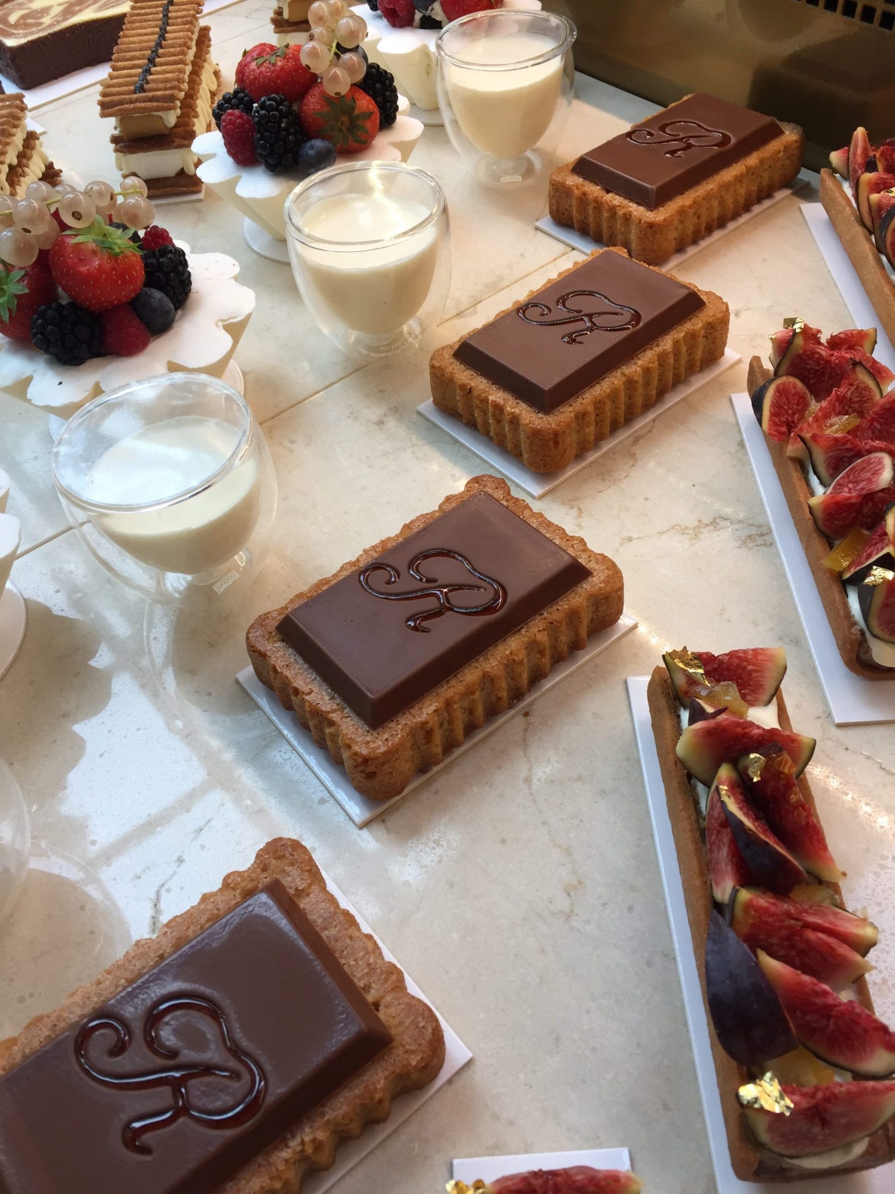 Biscuit façon riz au lait, François PERRET, LE RITZ, Paris – Le ...